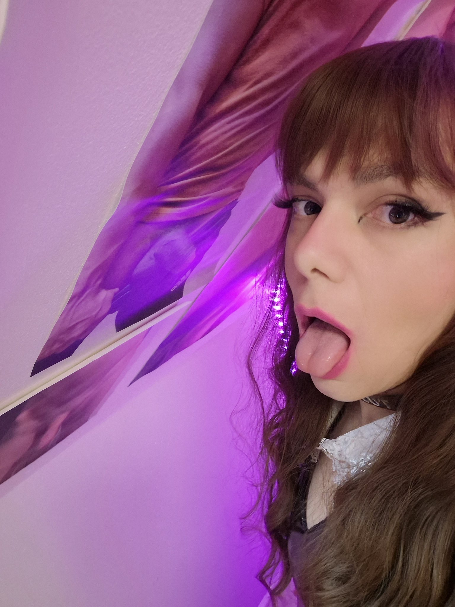 Sissy Joyce on Twitter: "I put posters of big dick against my wall and kiss them goodnight 🙈 ...