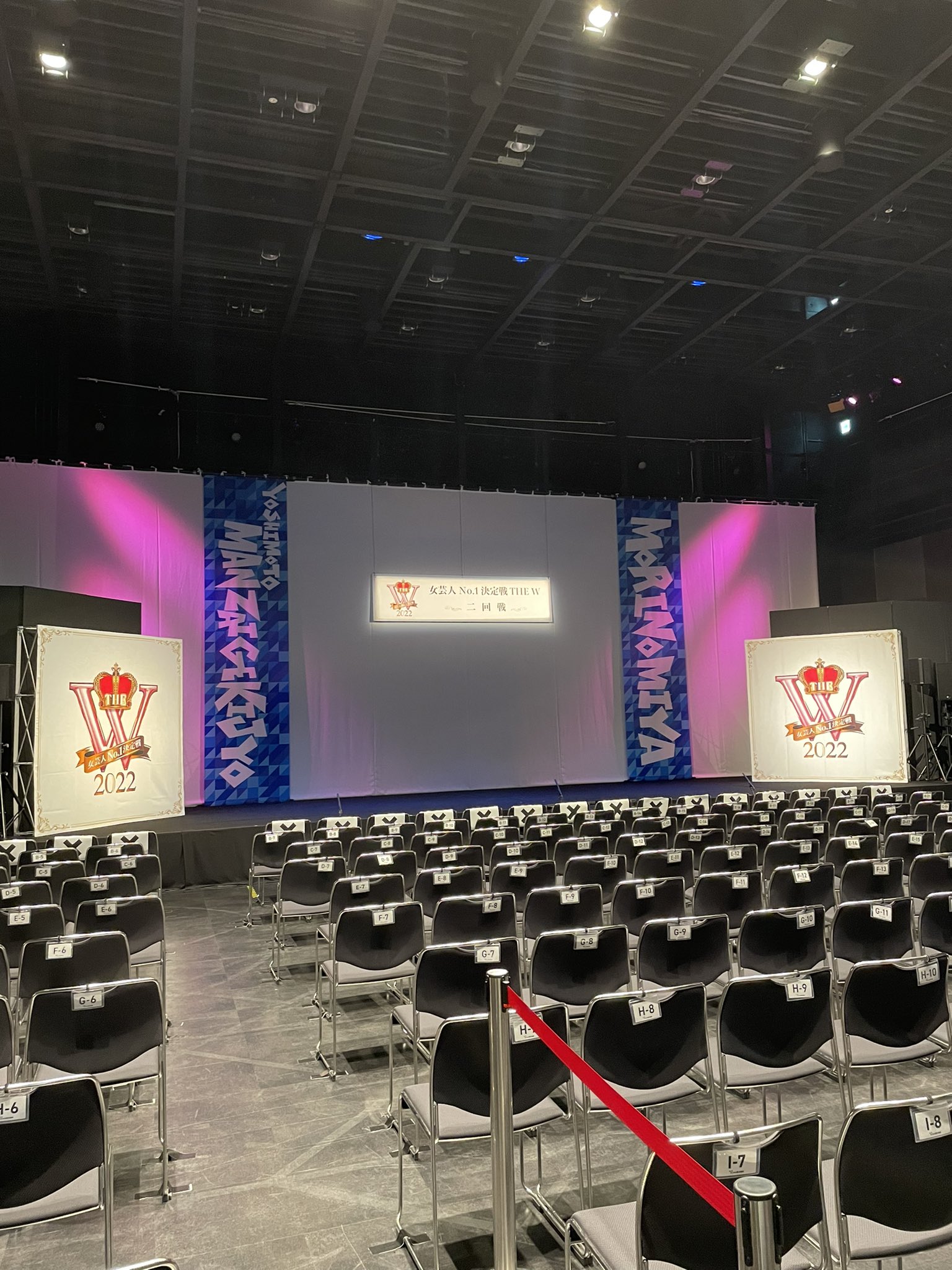 THE W 女芸人No.1決定戦 on Twitter: "「女芸人No.1決定戦 THE W2022」 まもなく大阪2回戦開場します‼️ 当日券¥1,000で販売しております。 今年はどんな ...