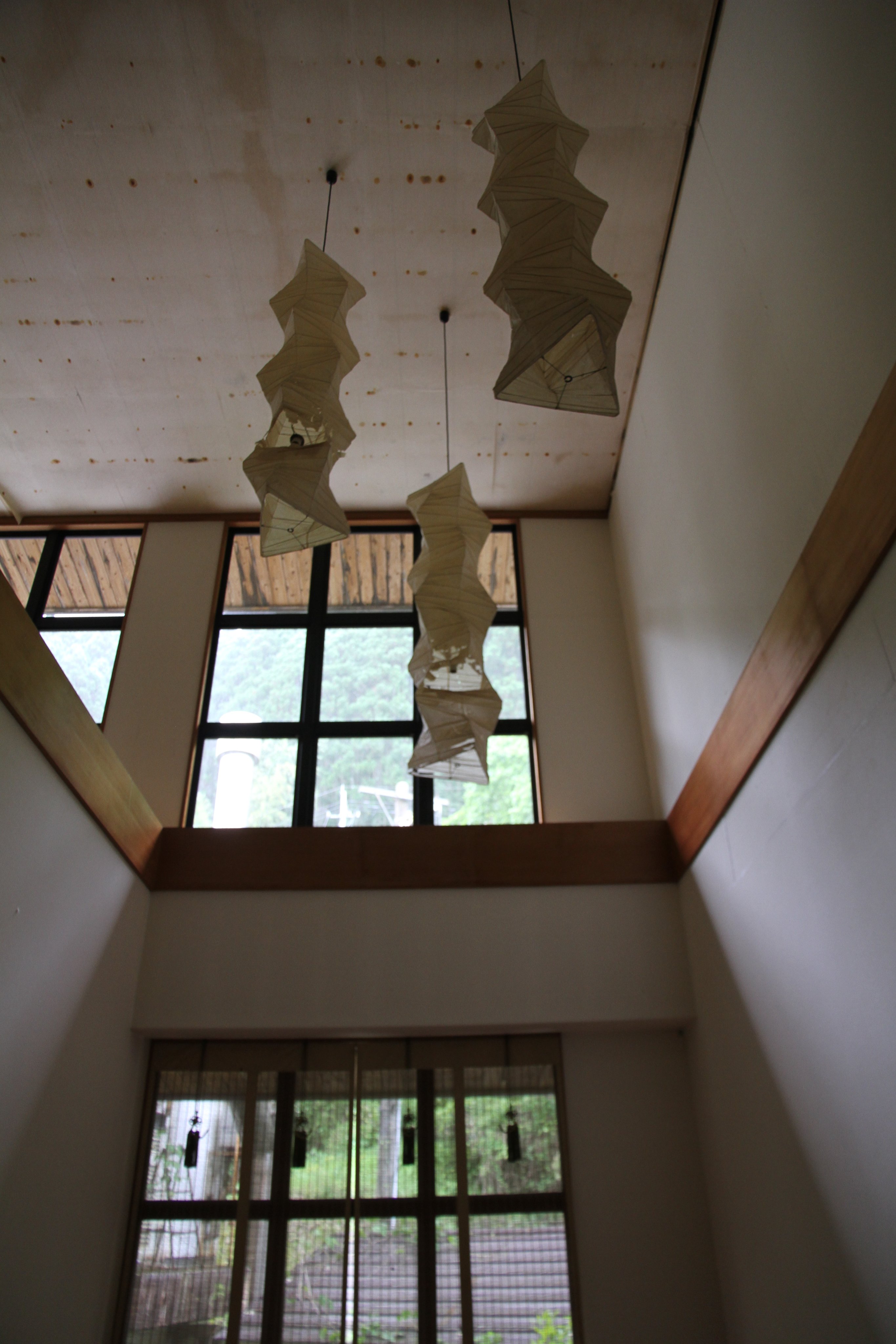 日本廃墟研究所(NHK) on Twitter: "【廃墟vol.696】 廃ホテルその3(全4回) この日は降ったり止んだりしてたなあ。 そんなことを思い出しながら廃ツイ(ツイ廃ではない ...