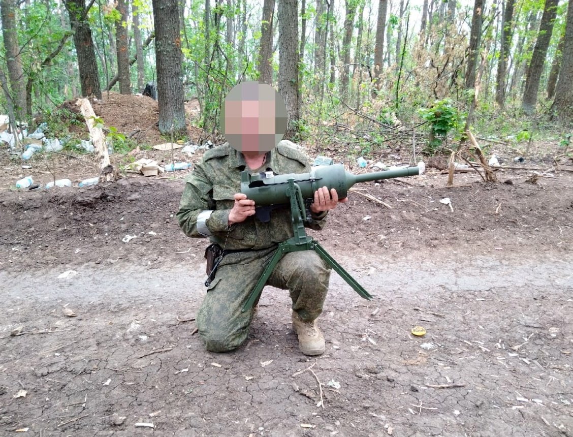 Historical Firearms | Matthew Moss on Twitter: "Russian with a captured German-made DM22 ...