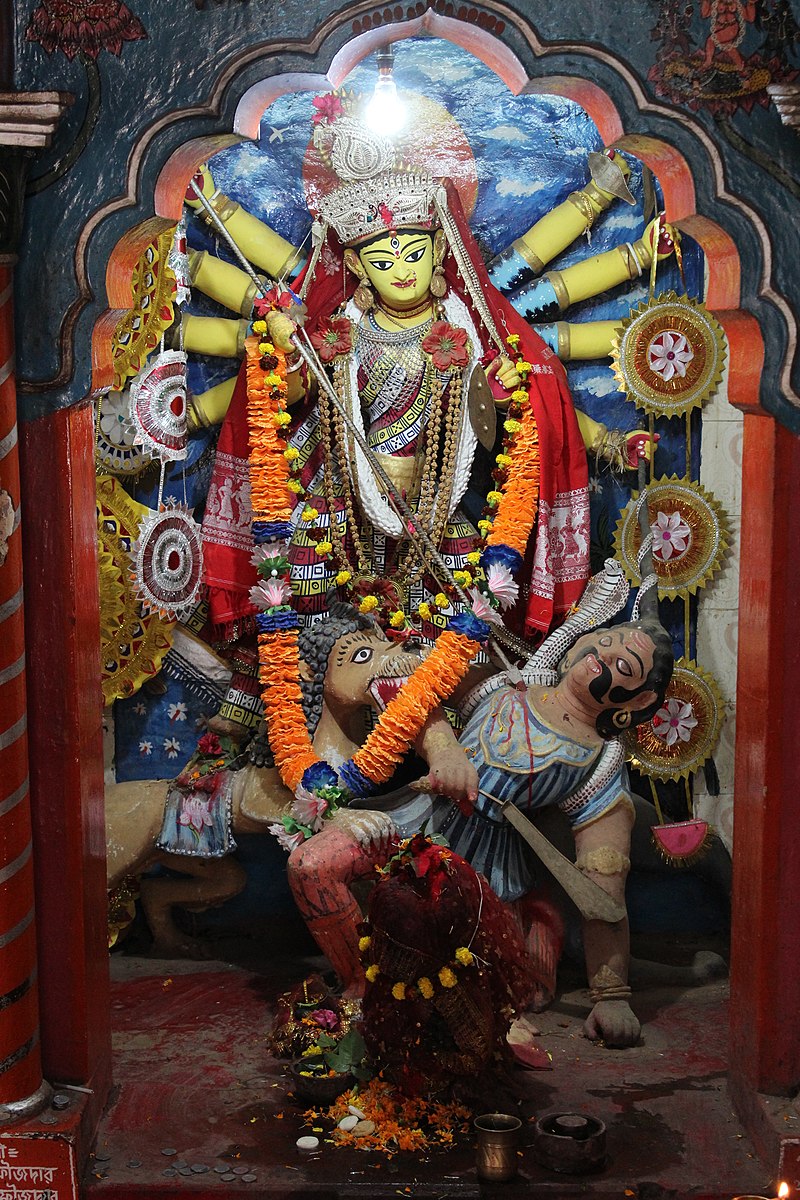 Maa Durga's (netizens refer to her as Boro Maa) arrival at Maa Mrinmayi ...