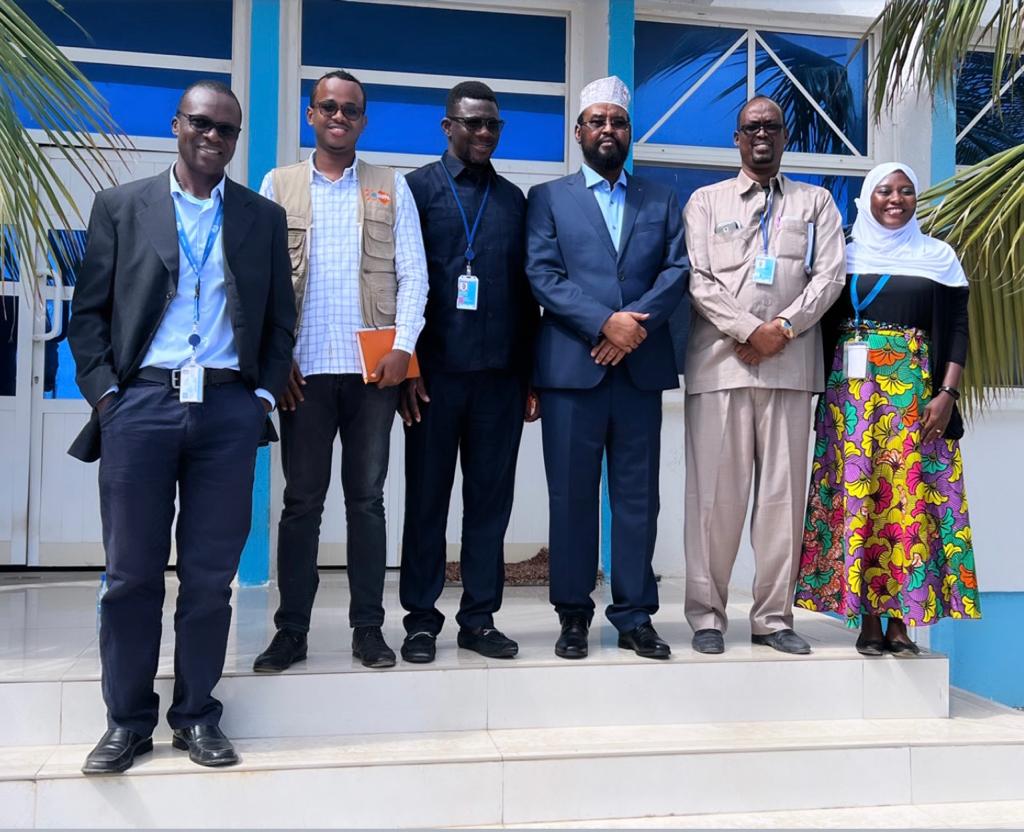 UNFPASomalia on Twitter: "@UNFPA_Somalia lead by @niyioju with the President of #Jubaland ...