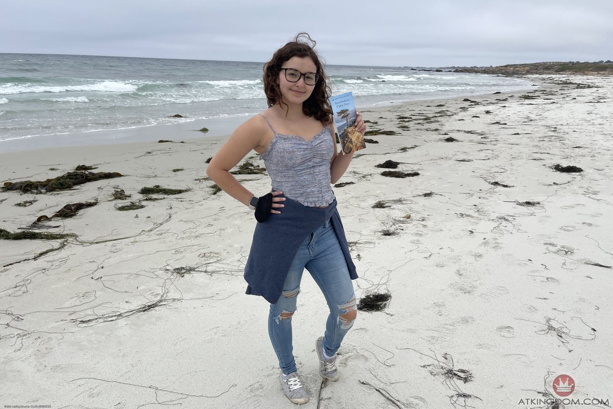 TW Pornstars - 2 pic. ATKingdom. Twitter. Leana Lovings behind-the-scenes photos in this virtual ...