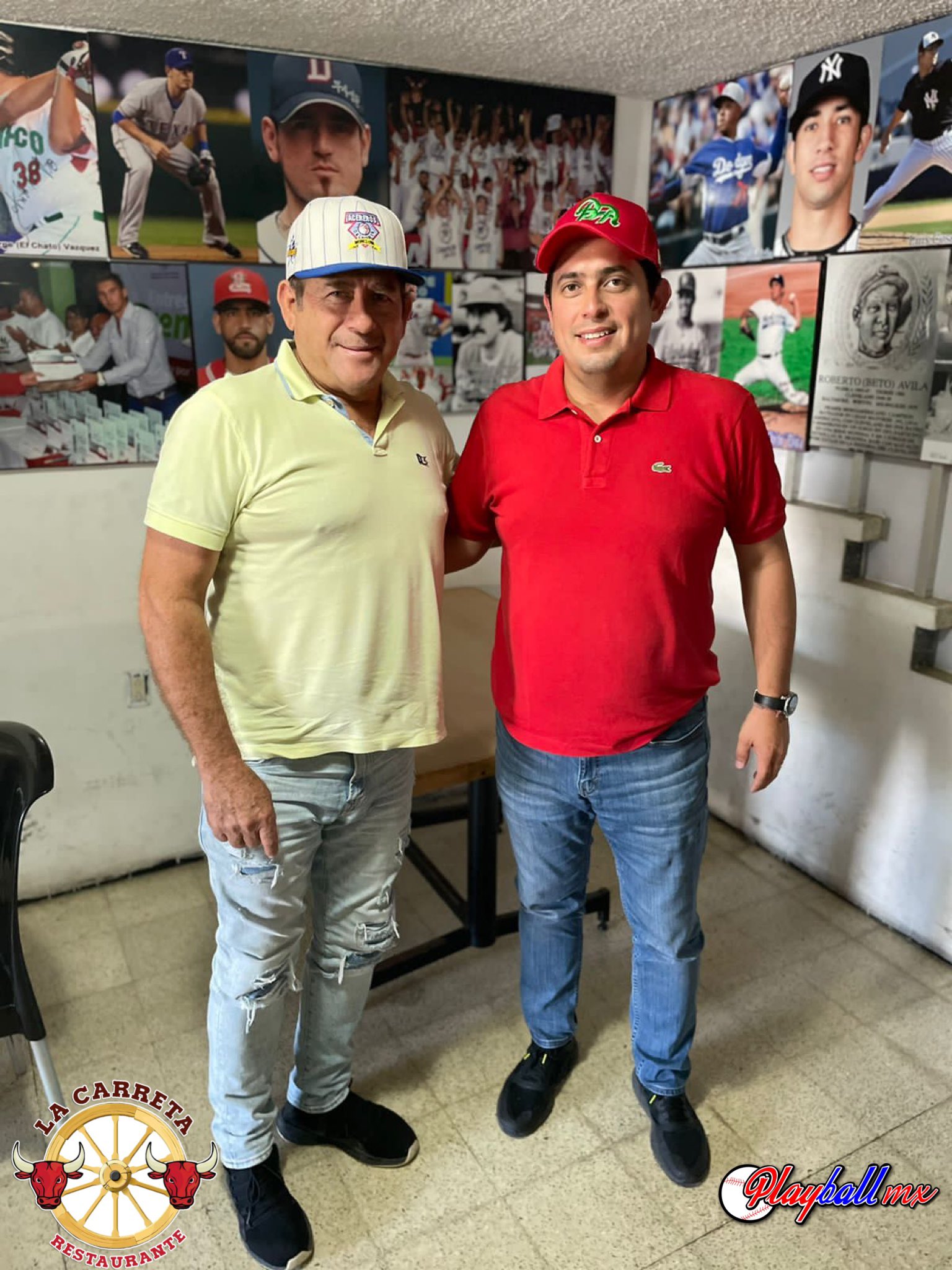 PlayballMX on Twitter: "La leyenda Jesús “Chito” Ríos con nuestro buen amigo Eduardo Miranda ...