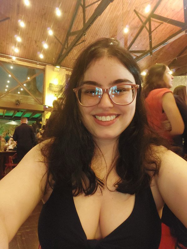 Michele Lima on Twitter: "Netflix me fazendo sair de casa. #soseforporamor"