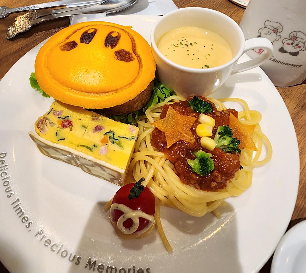Faye Mata 💙 in Japan 🇯🇵 on Twitter: "Waddle Dee burger 🍔, Kirby latte, handsome Whispy Woods ...