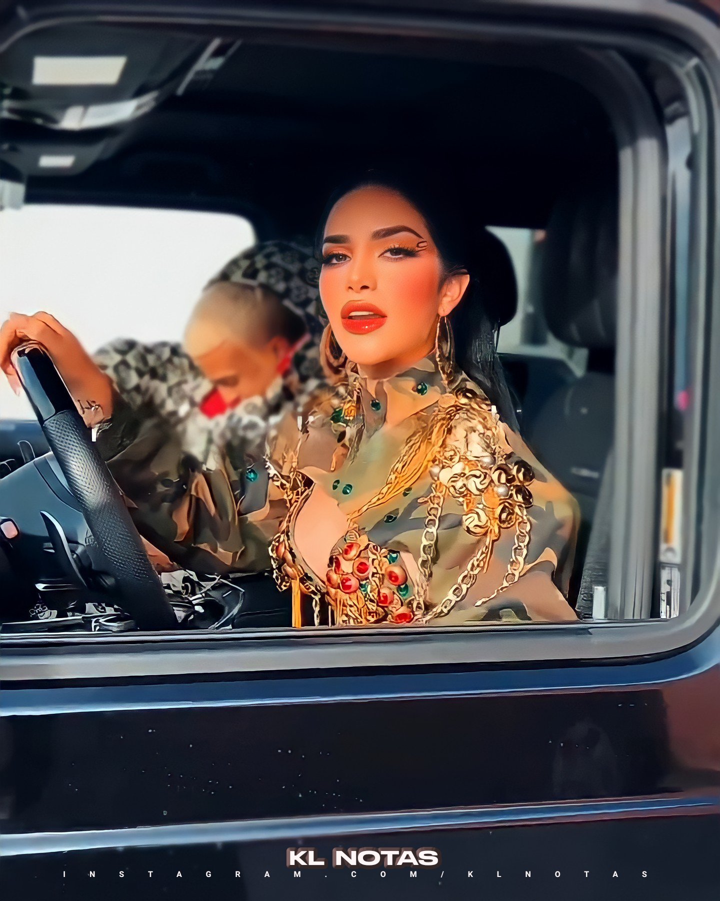 Kim Loaiza Font on Twitter: "Este jueves Después de las 12 remix interpretada por: Ovi, Kim ...