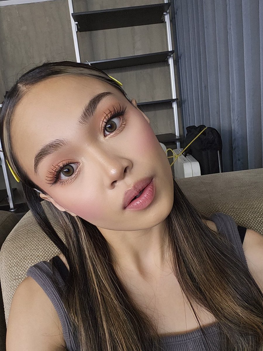 ac on Twitter: "hellooo po 🫣🫣"