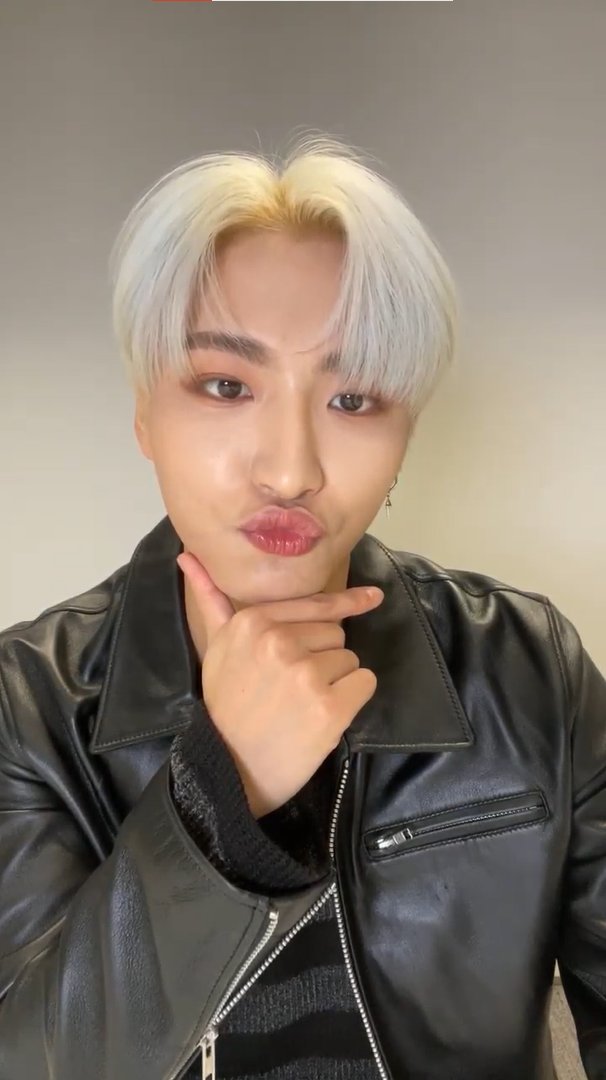 mic⩜⃝hm⩜⃝rie • jumilnew au📌 on Twitter: "I'M DEVASTATED https://t.co/GvOA3IGlDu" / Twitter