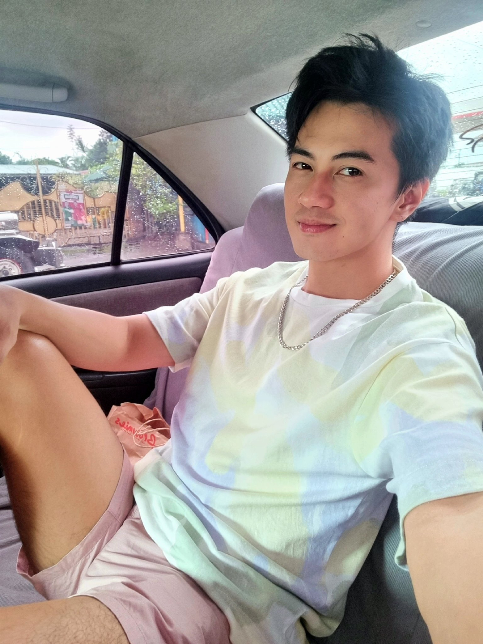 Aldreg Allan Alvarez on Twitter: "Just having a little break.😊 https://t.co/QDdF0ReaKN" / Twitter