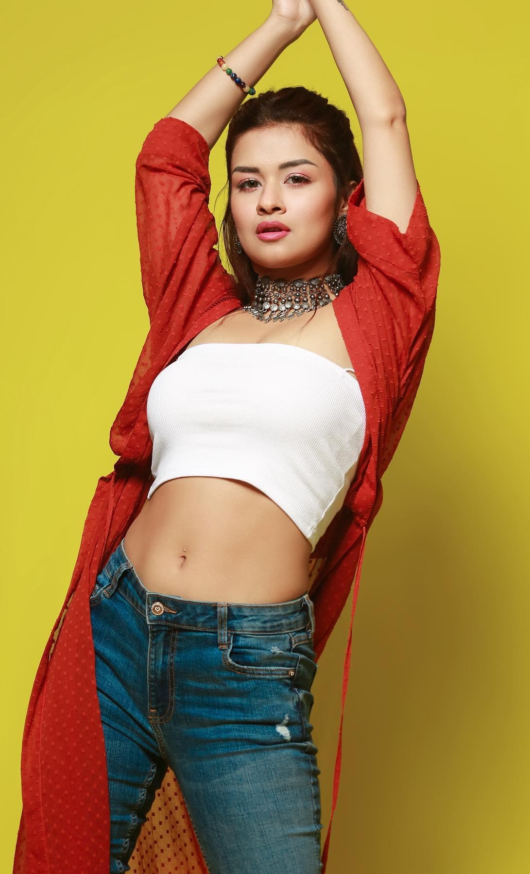 𝐀𝐜𝐭𝐫𝐞𝐬𝐬 𝐇𝐨𝐥𝐢𝐜 on Twitter: "Awwneet 😌🤤 https://t.co/gJ4IZk5Fx8" / Twitter