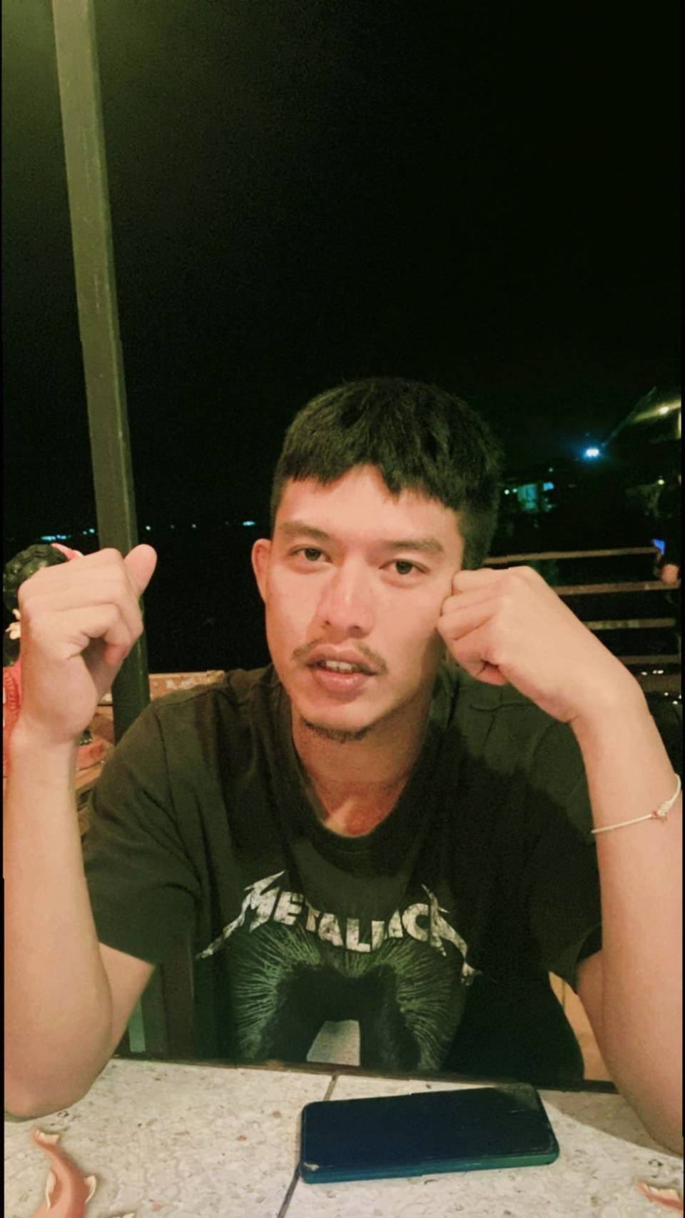 Oat'Teerapat on Twitter: "นอนไม่หลับเงี่ยนอีกแร้ว สาวๆสนใจทักมาเลยคับพร้อมบวกเสมอ iD0986584886 ...