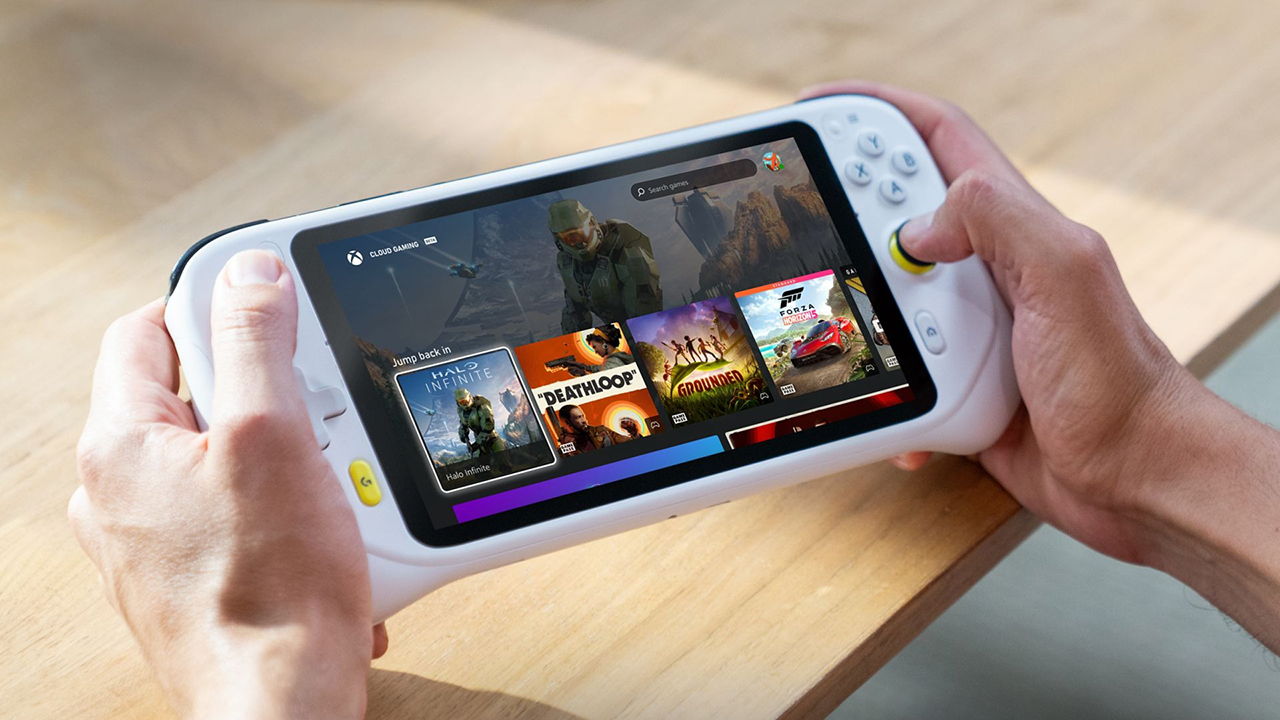 DTF on Twitter: "Logitech представила G CLOUD Gaming Handheld ...