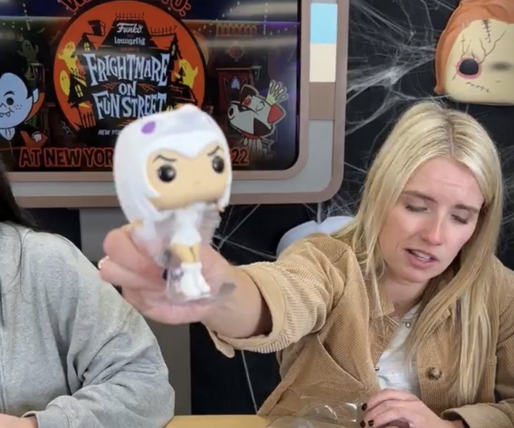 DisTrackers on Twitter: "First look at NYCC exclusive Temple of Darkness Sorceress! Limited to ...