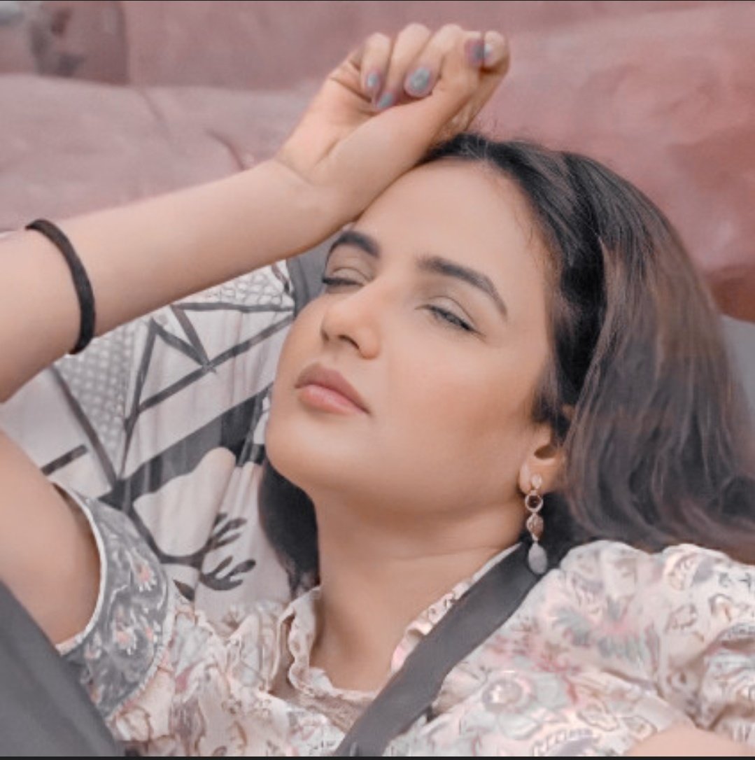 Janvi♡Patel (@JanviXUmJas) / Twitter