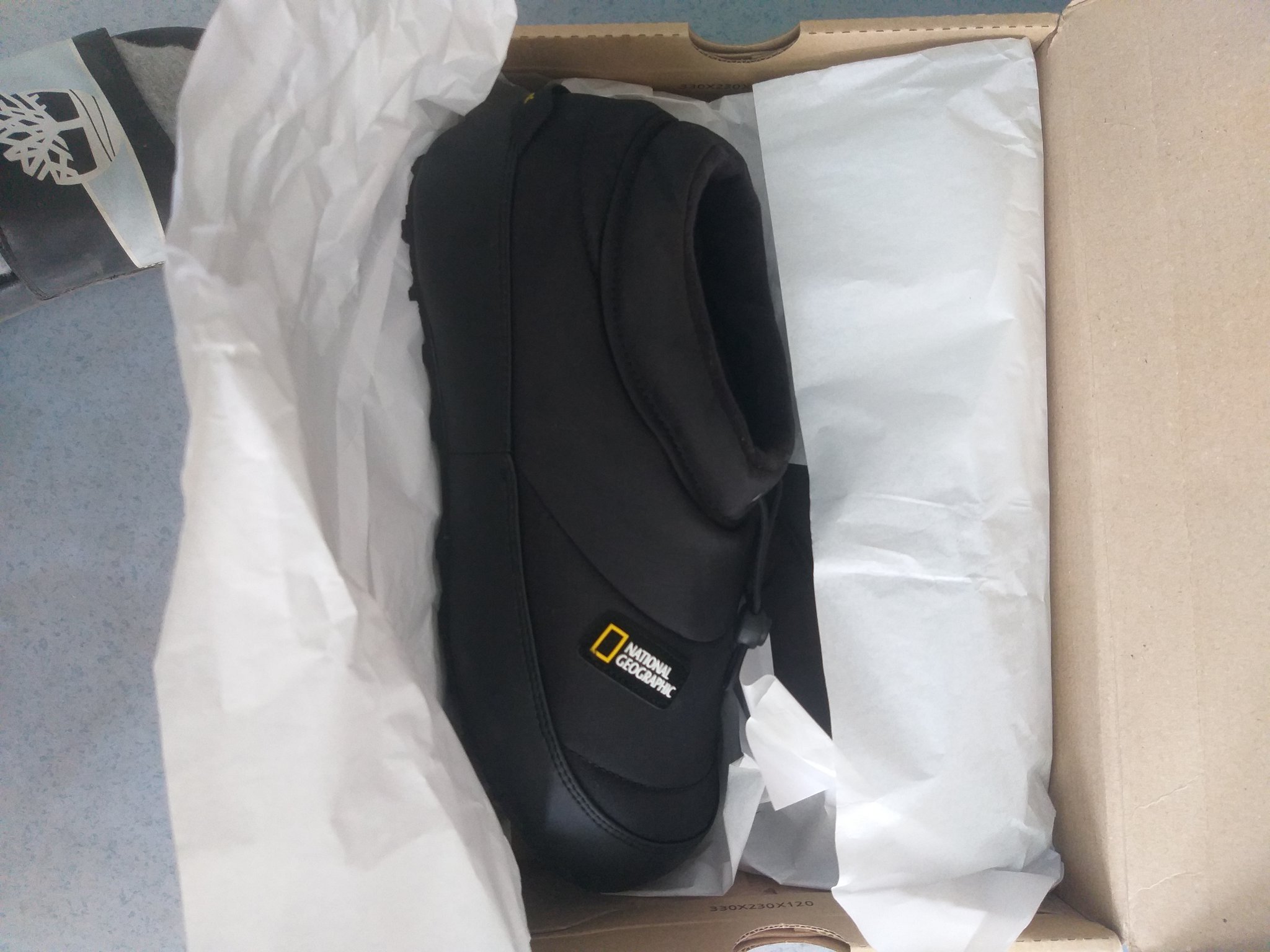 Montgomery On Twitter Томдсон тул зарна 42 52 5 размер өмсдөг бол таарна Карго эдртээгэй