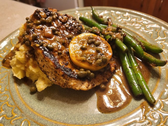 TW Pornstars - Ferralyn River. Pictures and videos from Twitter.