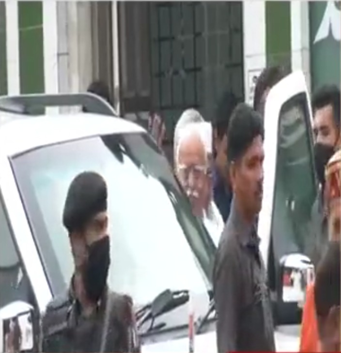 Deshgujarat On Twitter Rss Chief Mohan Bhagwat Holds A Meeting With