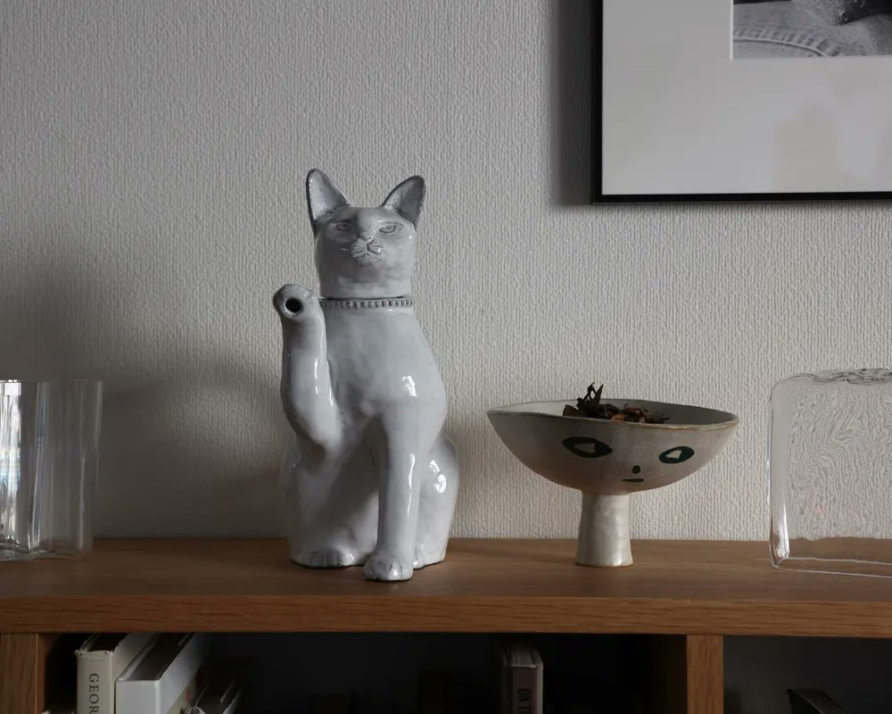 GINZA on Twitter: "私と部屋 vol.90 照らし、包み込む光。五感を癒すシチュエーションとお気に入りたち ー 片桐 恵利佳さんのおしゃれな自宅を拝見https://buff ...