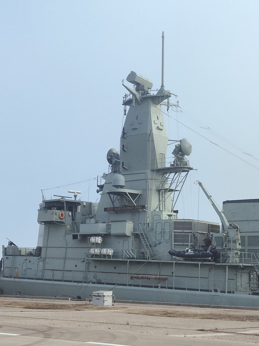 Defence 360° on Twitter: "A fragata NRP Bartolomeu Dias (F333) da 🇵🇹 @MarinhaPT integra o ...