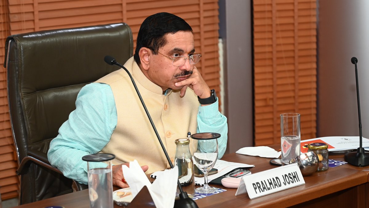 Coal India Limited on Twitter: "Shri.Pralhad Joshi, Hon’ble Minister of Coal, Mines ...