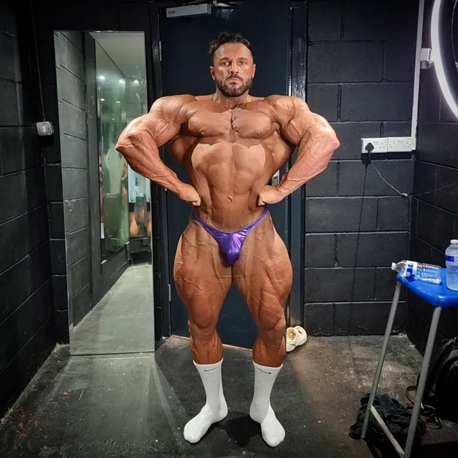 JayT on Twitter: "Jonny McKenna https://t.co/t7cp00ycGC" / Twitter