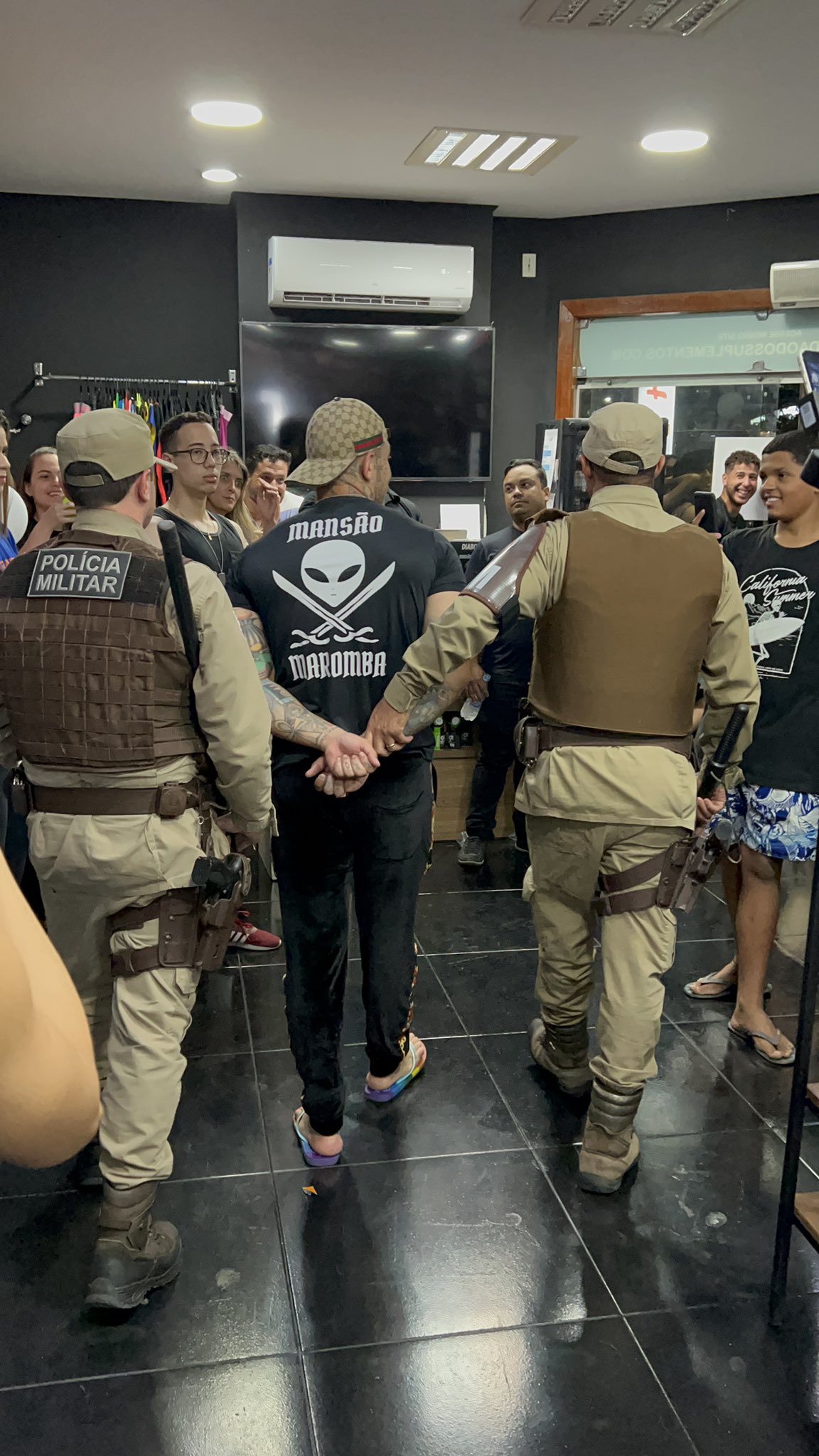 Toguro On Twitter Prestar Depoimento Https T Co Jpjnhuh2qk Twitter