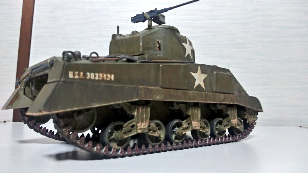 タミヤ スケールモデル on Twitter: "RT @mamarumaruMk_II: タミヤ1/35 M4シャーマン初期型 これにて完成とします‼️ #タミヤ35 #M4シャーマン初期型"