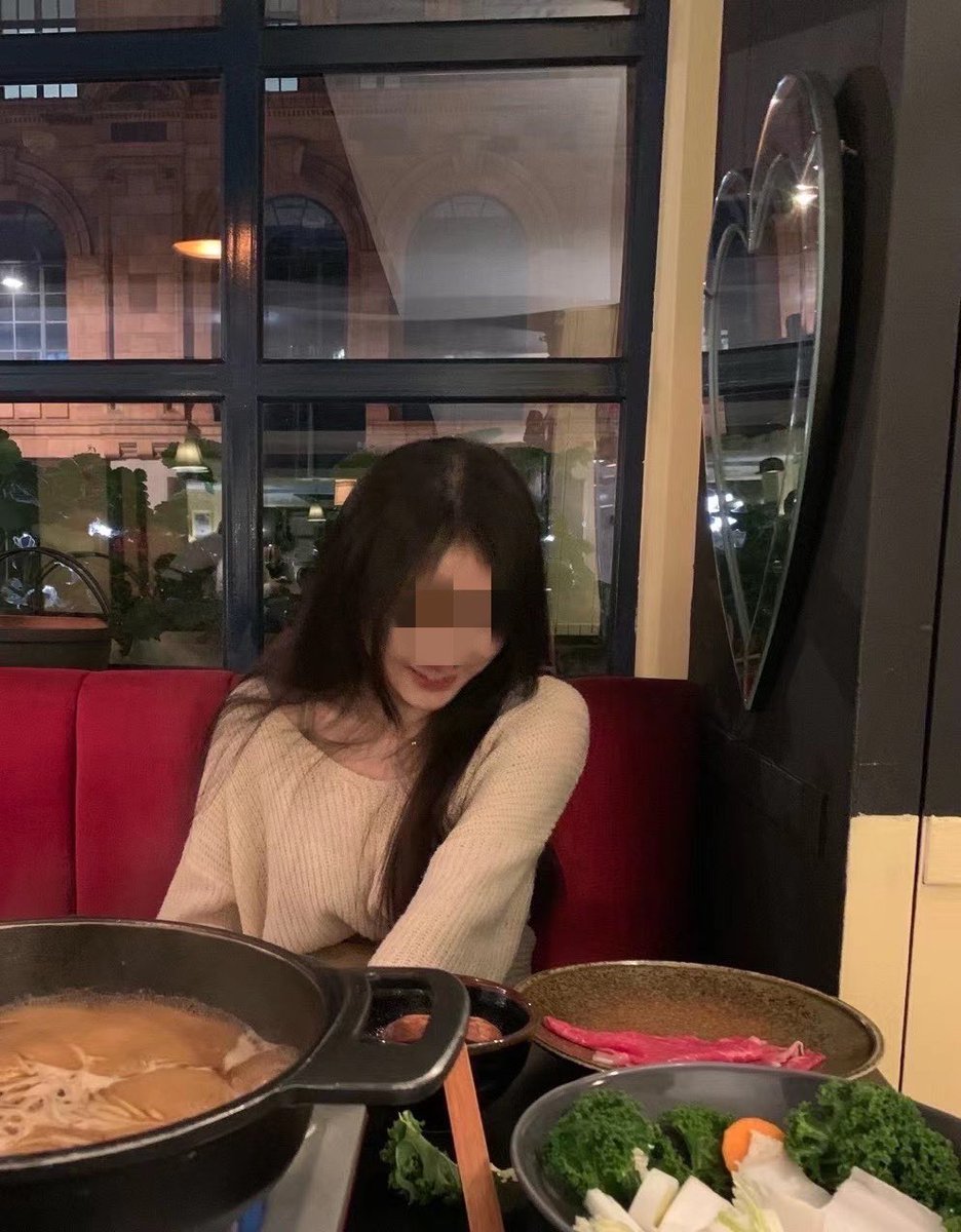 店长的奇艳物语 On Twitter 第二十期开学季特别篇 留学生然然,身高165,脚码36。如果用一个字来形容她应该就是润了。刚刚高中毕业的然然浑身上下雪白温软,肌肤之间是满满的胶原蛋白