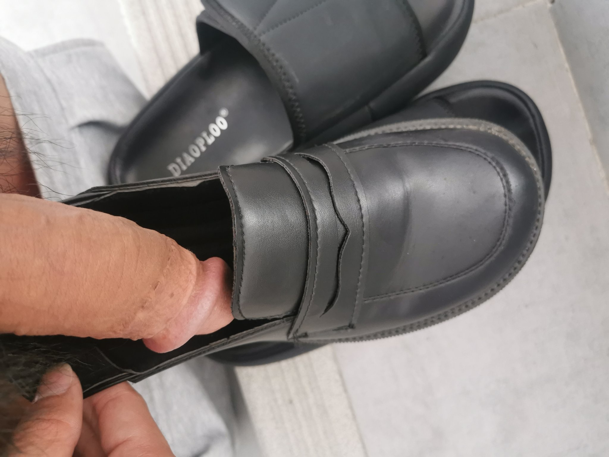 云中君 On Twitter 扫楼扫到这种有钥匙的咋搞，哈哈 恋物癖 恋足 扫楼 嫩足 嫩脚 射脚 高跟鞋 丝袜 后入 踩踏 调教 Jk 空姐 棉袜 袜交