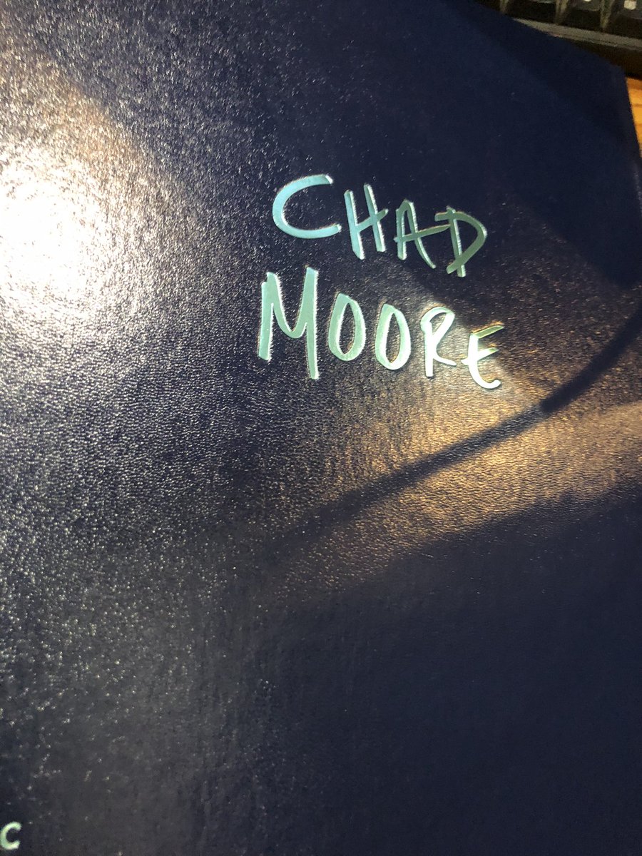 徳川龍之介 on Twitter: "チャド・ムーアサイン本、CHAD MOORE MEMORIAを店頭に。"