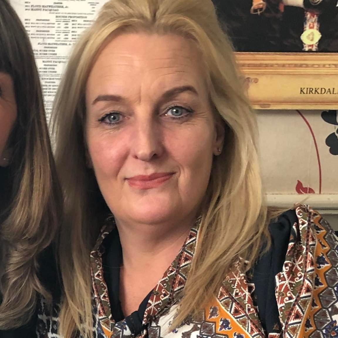 Kris Collins's Instagram, Twitter & Facebook on IDCrawl