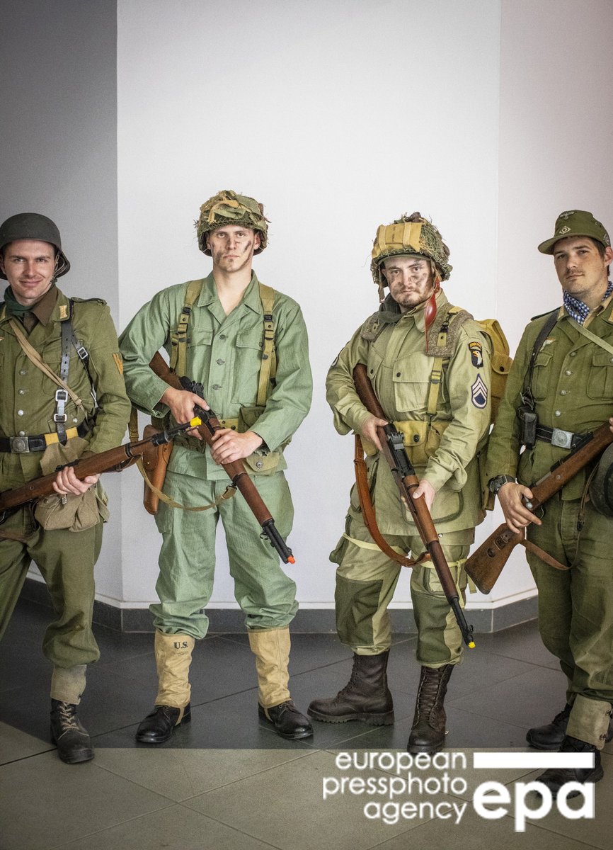 Kim Ludbrook (@KimLudbrook) さんのイラスト・マンガ作品まとめ (2 件) - Twoucan