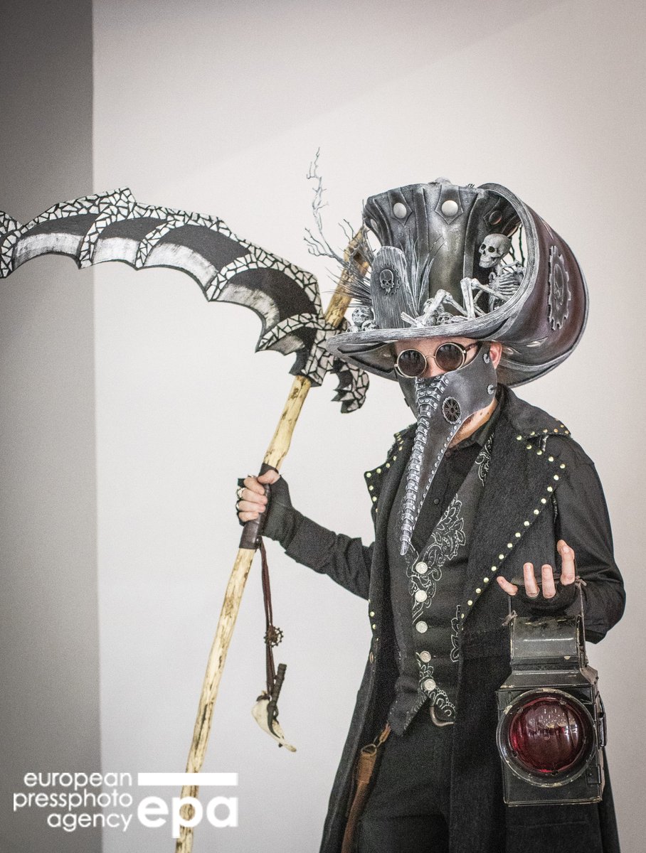 Kim Ludbrook (@KimLudbrook) さんのイラスト・マンガ作品まとめ (2 件) - Twoucan