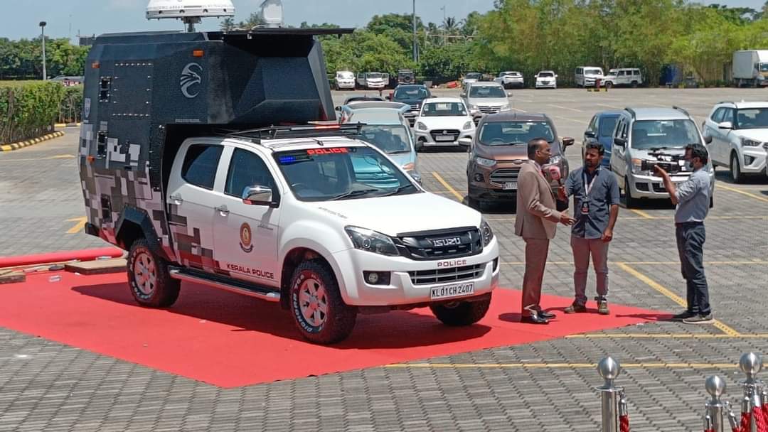 Cyberdome Kerala Police on Twitter: "Eagle Eye - the first Mobile Anti Drone Vehicle developed ...