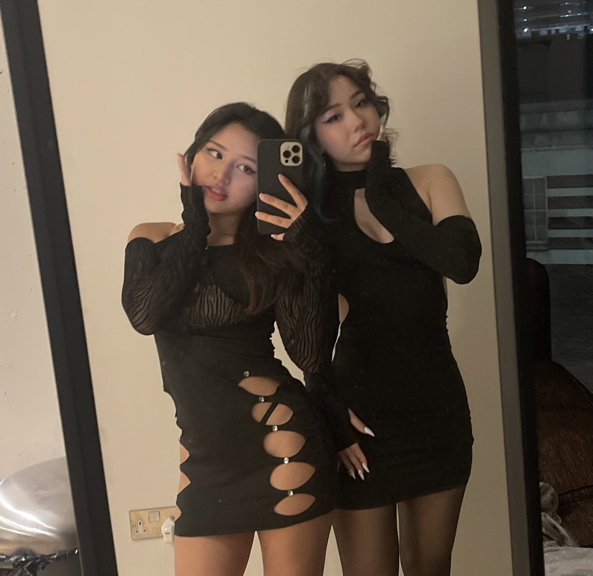 ashlyne 🇵🇭 on Twitter: "ur 2 favourite gamer girls"
