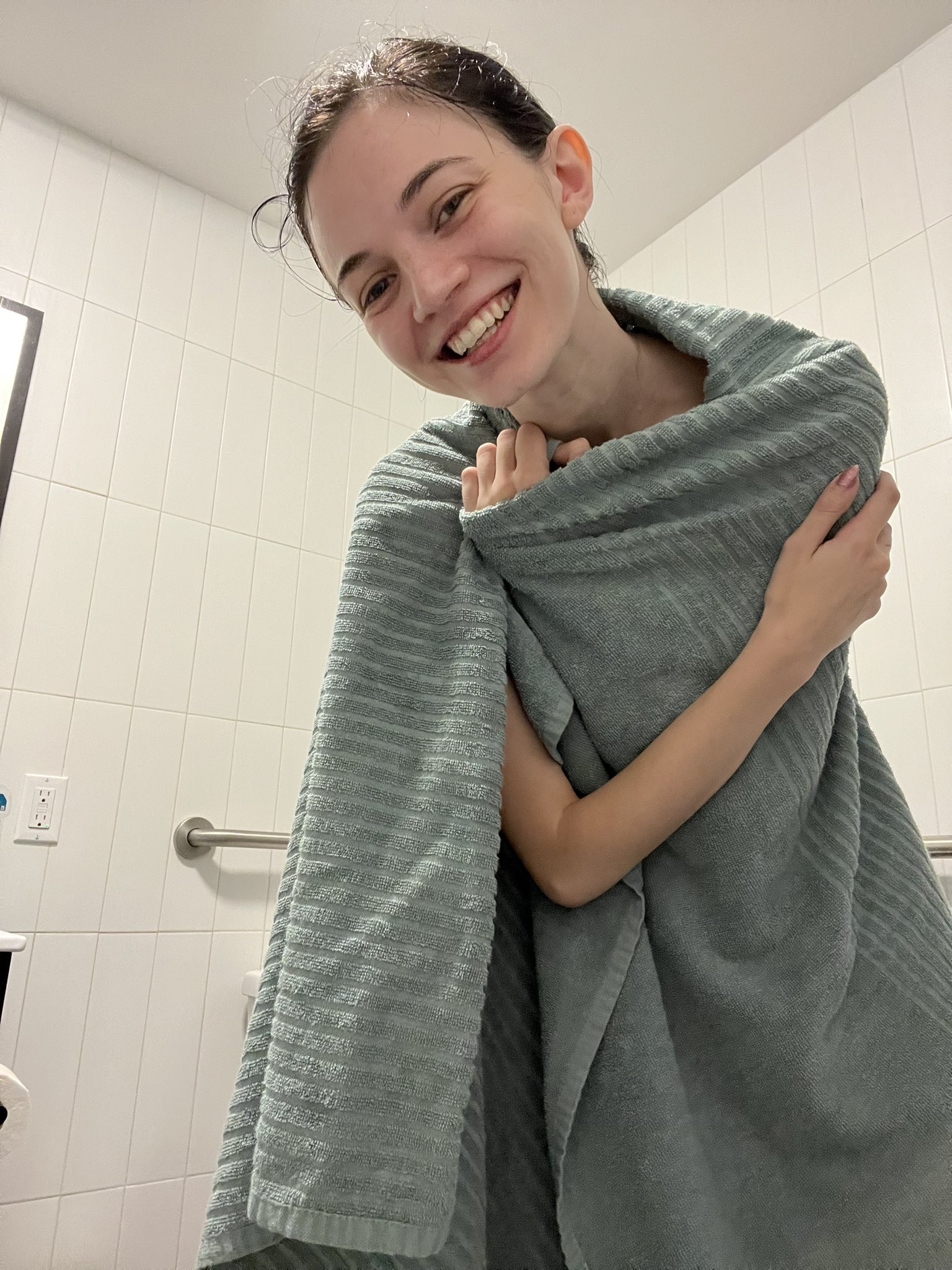 evil rylee on Twitter: "@FakeJaredGraham Wait when" / Twitter