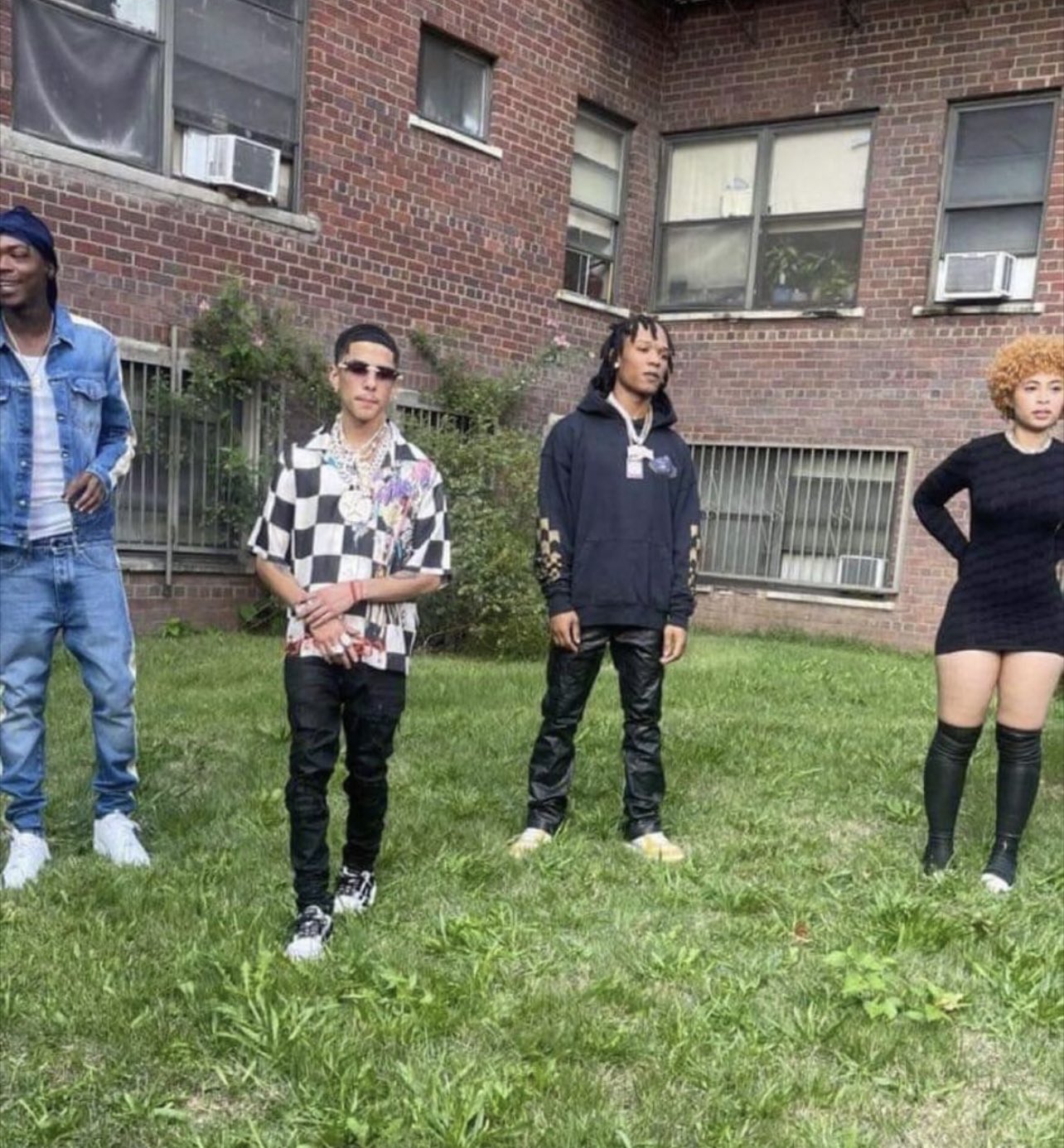 Hoodville on Twitter: "When you do a GTA heist online with randoms https://t.co/yPPjtydOrK ...