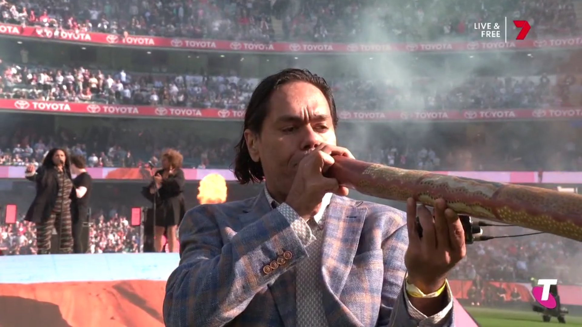 7AFL on Twitter: "Epic ️💛🖤 https://t.co/eXf3FAt2Ql" / Twitter