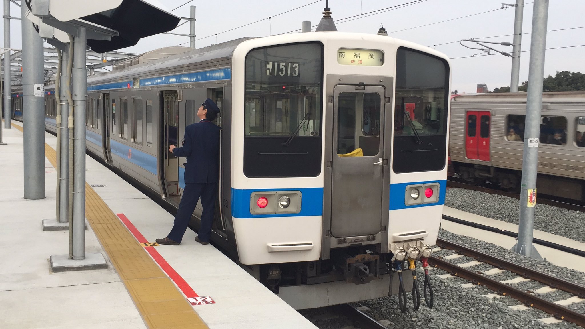 ハロ鉄Acty'22@mm'22小田急東海道線©︎💉💉💉 on Twitter: "415系1500番台の博多駅前後の運用はダイヤ改正後も残った模様。 雰囲気からしてワンマン化絡みで日豊線に ...