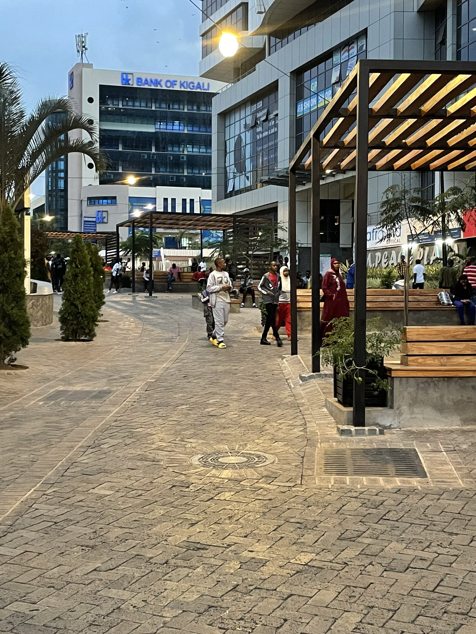 @fulgencce/tech / Twitter