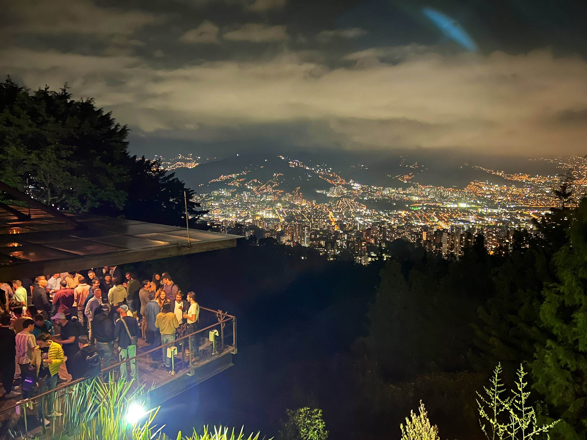 Denis Fadeev (@fadeev) / Twitter