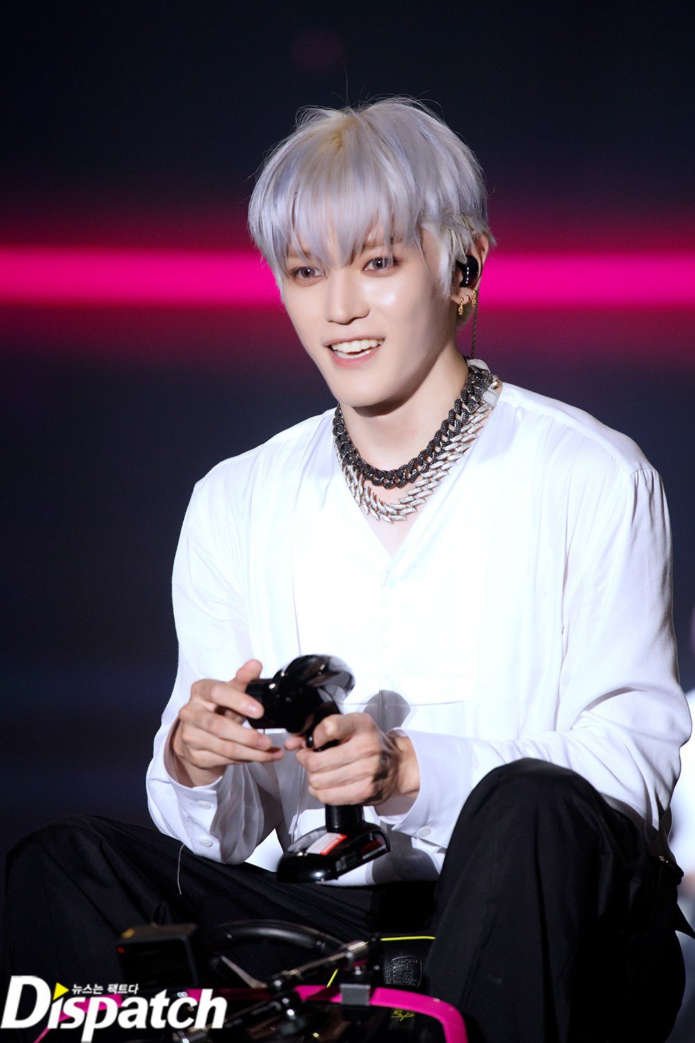 TAEYONG_EGYPT on Twitter: "[صور] - 221001 تايونج من عرض العودة🥺💚(٢): 📎:https://t.co/6hG9lcxuHx # ...