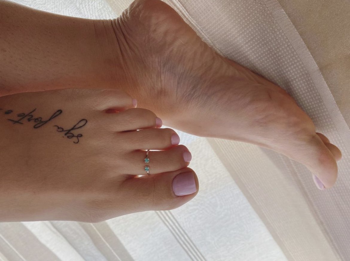 Jaine_feet (@jaine_feet) / Twitter