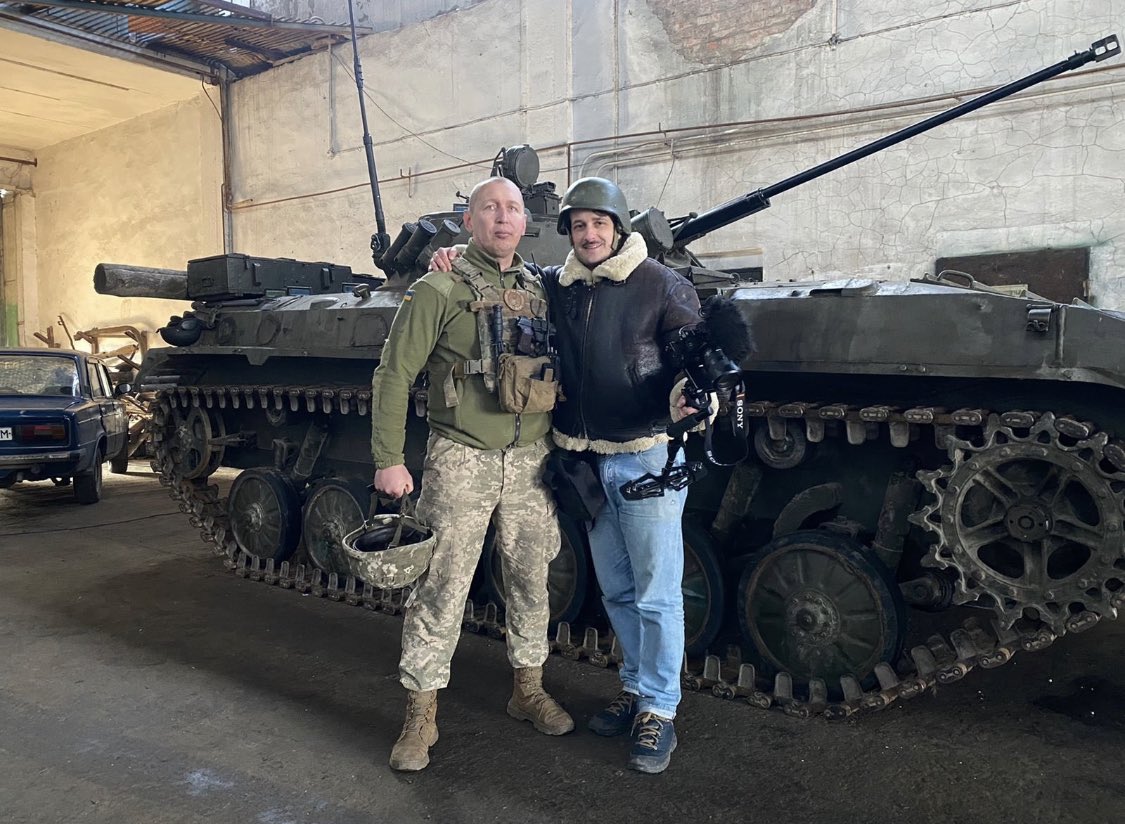 Loup Bureau on Twitter: "Encore une terrible nouvelle. J’ai appris hier la mort de mon ami ...