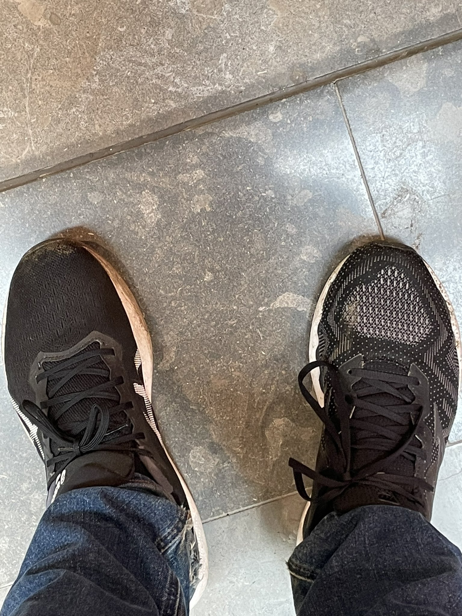 Marcus Larsson on Twitter: "Det är lite mycket nu. https://t.co/vcqmcKmqjM" / Twitter