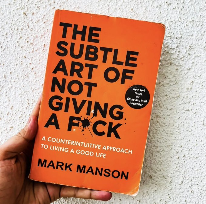 12 must read books in your 20s and 30s. 1. https://t.co/glhWjlFLKM ...