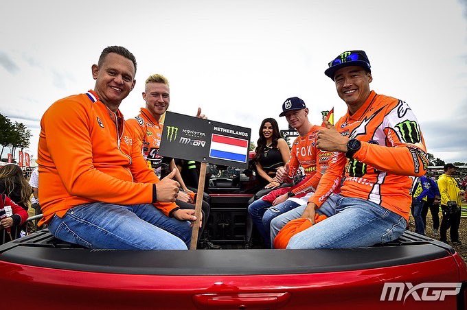 Off1.jp on Twitter: "RT @mxgp: Moments from the teams presentation at the Monster Energy FIM ...