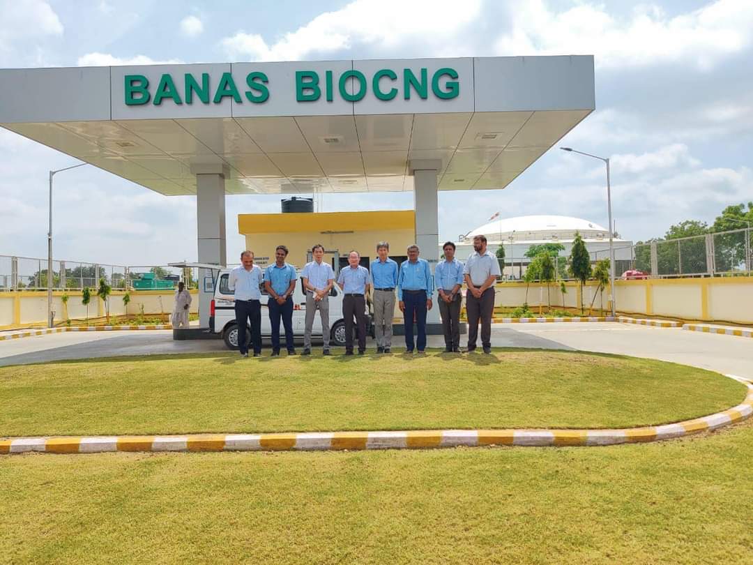 DeshGujarat on Twitter: "Senior functionaries of SMG-Japan visit Banas Dairy's Bio CNG facility ...
