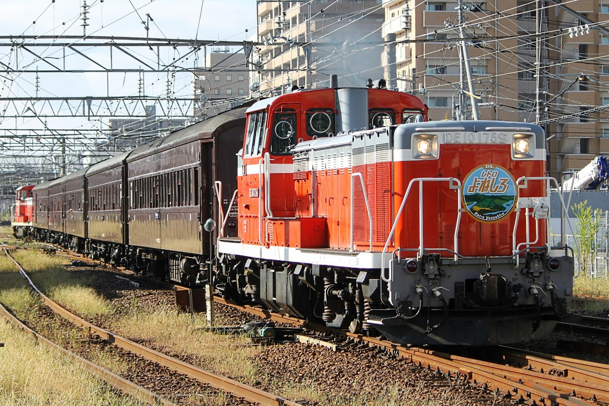 みっちょん on Twitter: "構回9641〜9641レ DE10 1759+旧客×5B+DE10 1187 快速「レトロよねしろ」号 快速「レトロ」運用最終日も初日と同じ編成で秋晴れの ...